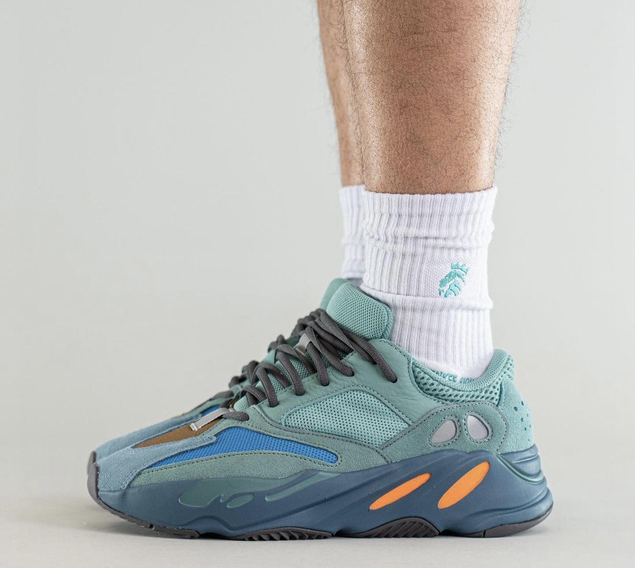 Yeezy Boost 700 Faded Azure – PK-Shoes